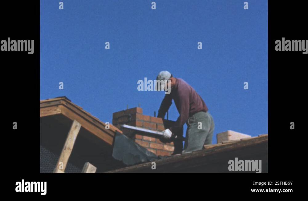 Construction constructing Stock Videos & Footage - HD and 4K Video Clips - Alamy