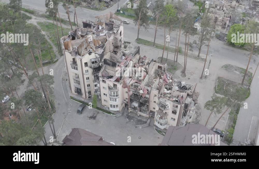 Damaged residential building in the Bucha city Stock Video Footage - Alamy