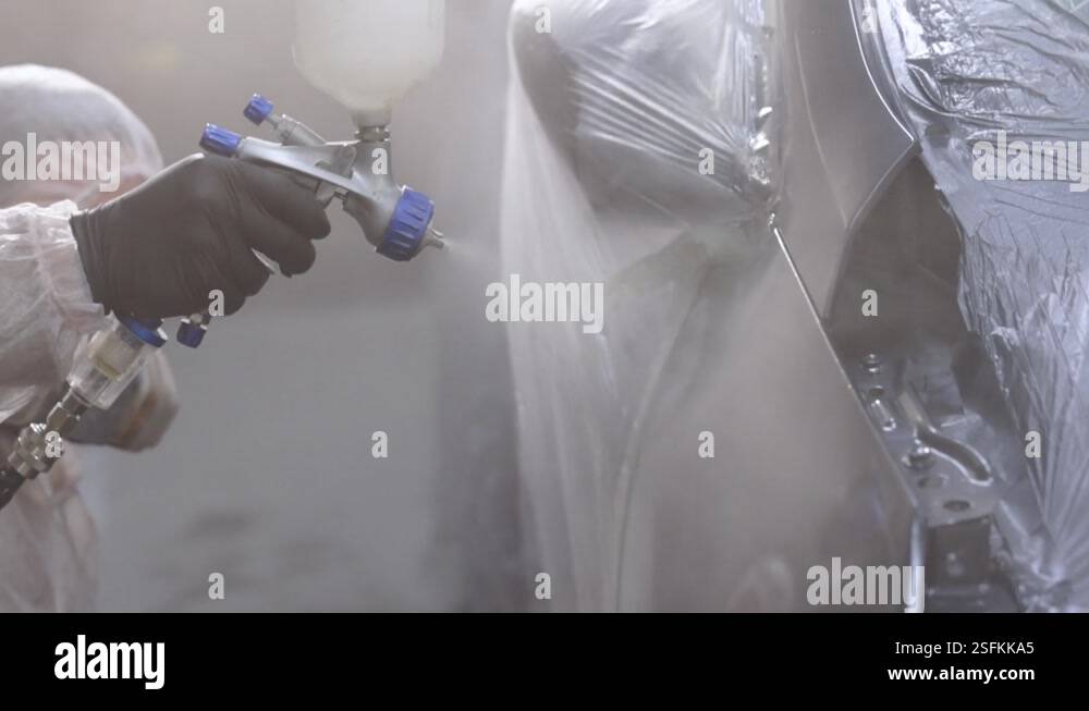 Mechanic spray paint Stock Videos & Footage - HD and 4K Video Clips - Alamy
