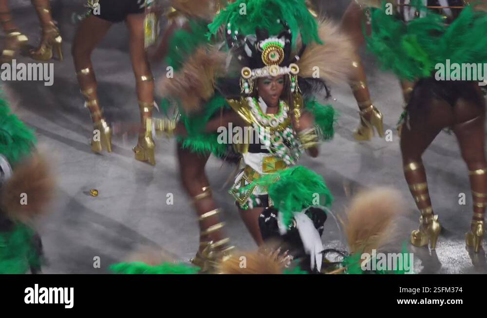 Rio carnival samba dancers Stock Videos & Footage - HD and 4K Video ...