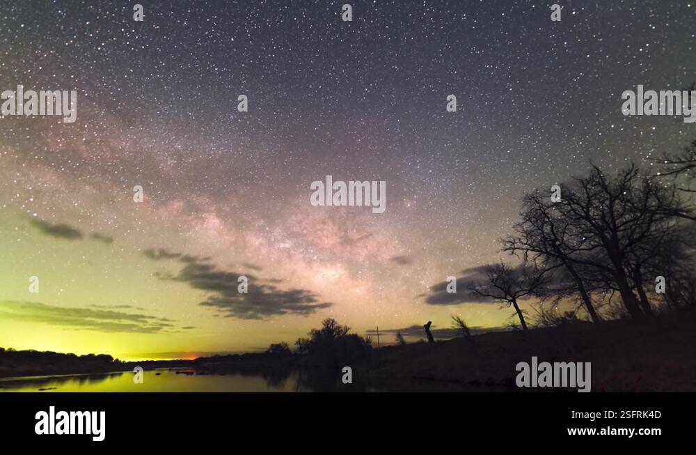 Milky way time lapse meteor Stock Videos & Footage - HD and 4K Video ...