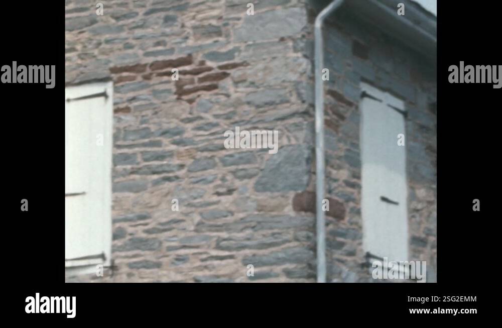 1770s: Stone building. Map of American colonies. North Carolina ...