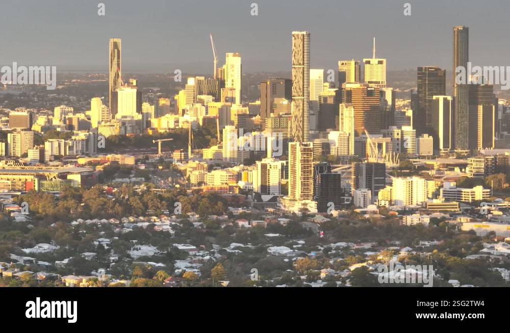 Telescopic view of Brisbane CBD at sunset. Taken from Mount Coot-Tha ...