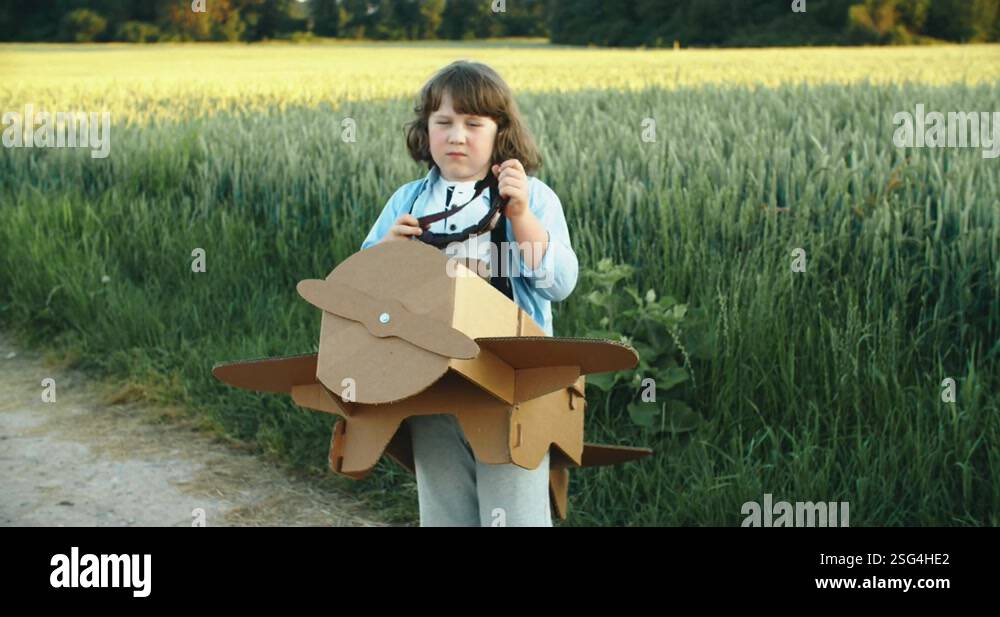 Aviator goggles Stock Videos & Footage - HD and 4K Video Clips - Alamy