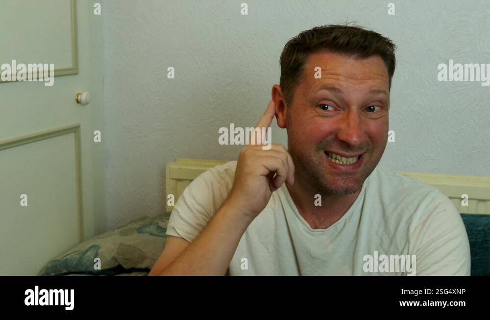 Man telling Stock Videos & Footage - HD and 4K Video Clips - Alamy