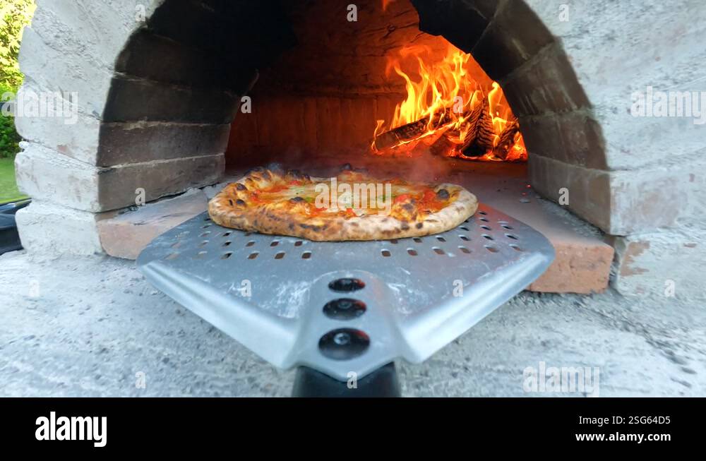 Fresh cooked pizza Stock Videos & Footage - HD and 4K Video Clips - Alamy