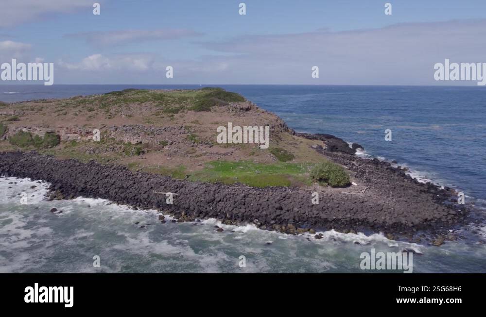 Aerial View Of Cook Island And Scenic Seascape In New South Wales Stock ...