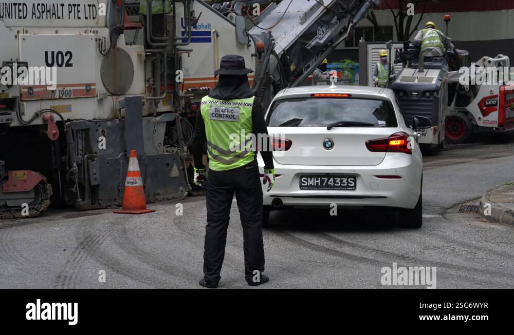 Pavement works Stock Videos & Footage - HD and 4K Video Clips - Alamy