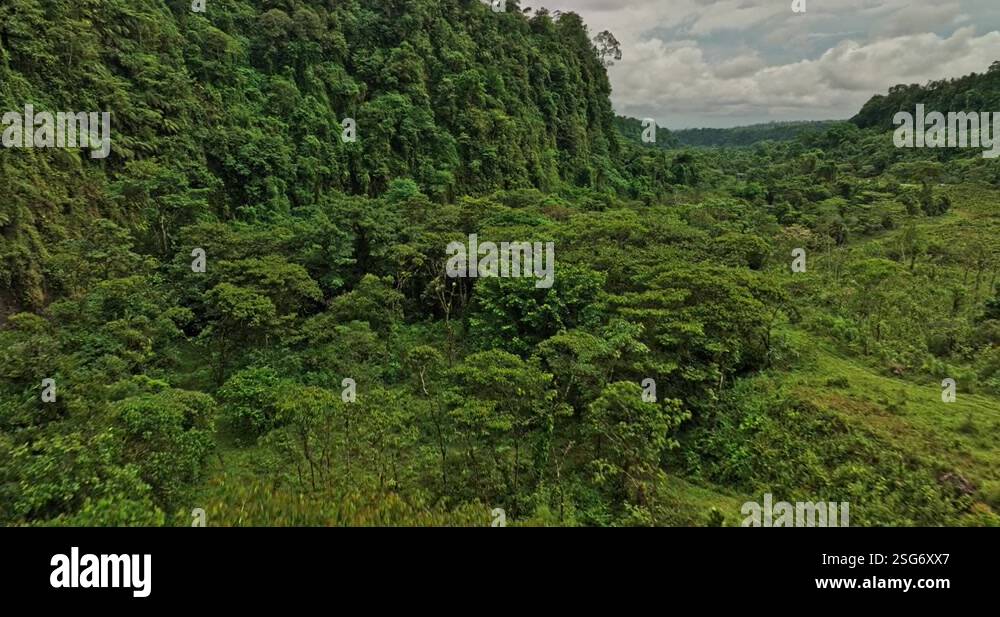 Cordillera scene Stock Videos & Footage - HD and 4K Video Clips - Alamy