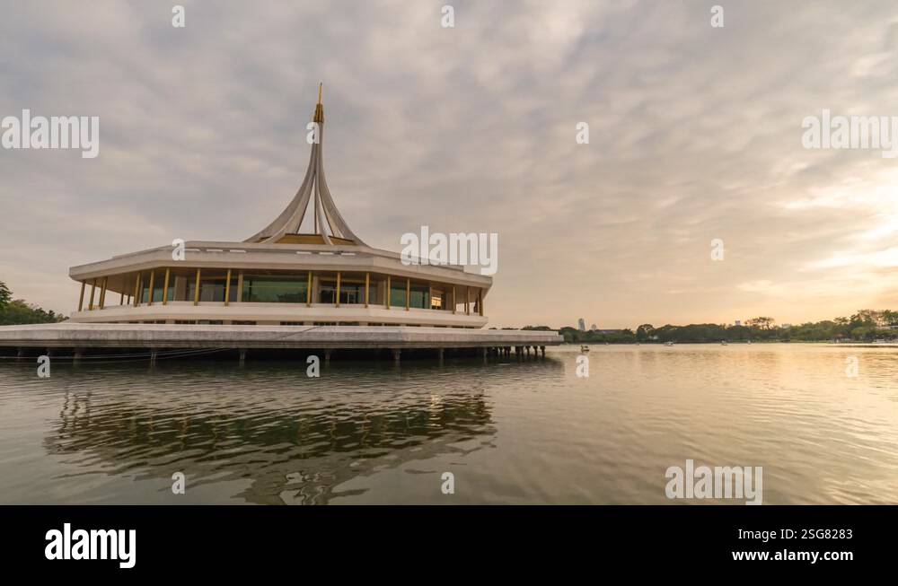 King rama ix thailand Stock Videos & Footage - HD and 4K Video Clips ...