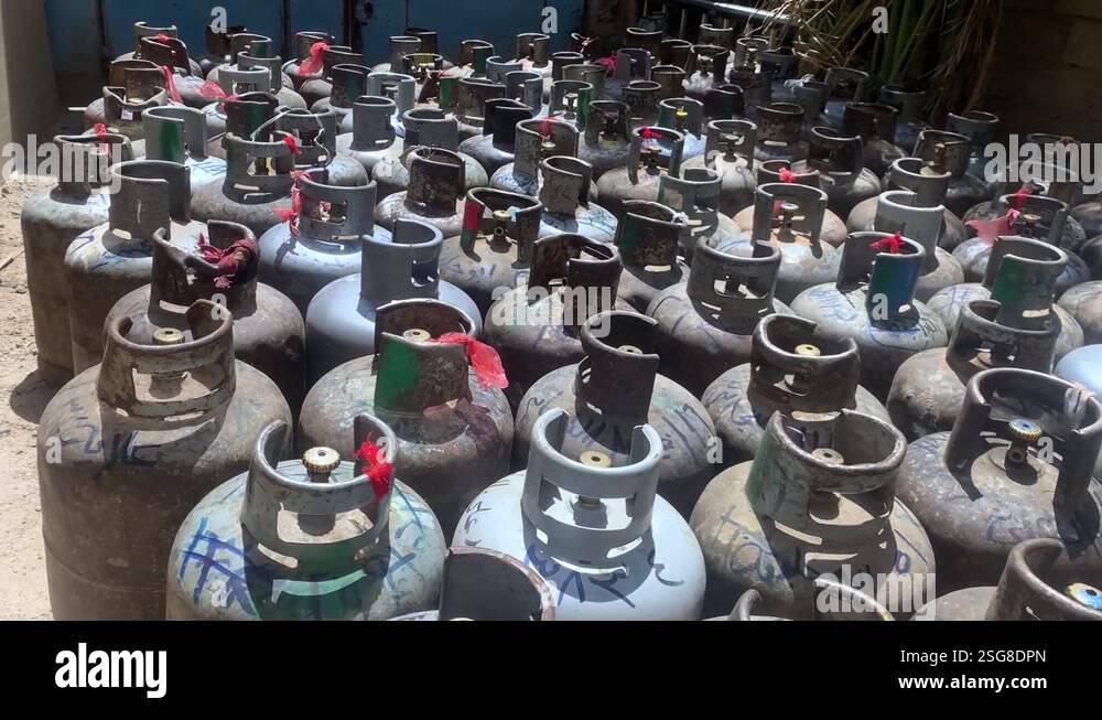 Domestic gas cylinders Stock Videos & Footage - HD and 4K Video Clips ...