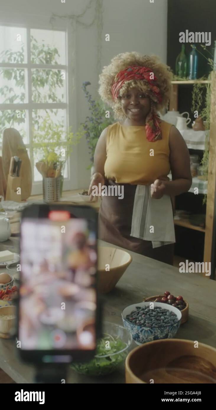 Woman filming food vlog smartphone Stock Videos & Footage - HD and 4K ...