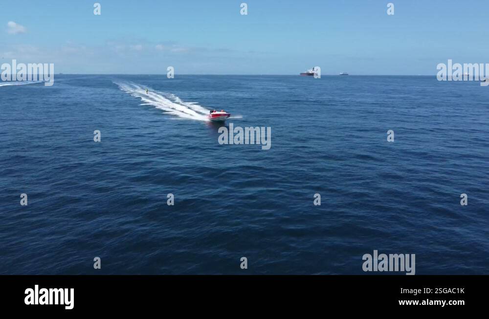 Long Beach Speedboat Races from LBC marina to Catalina Island ...