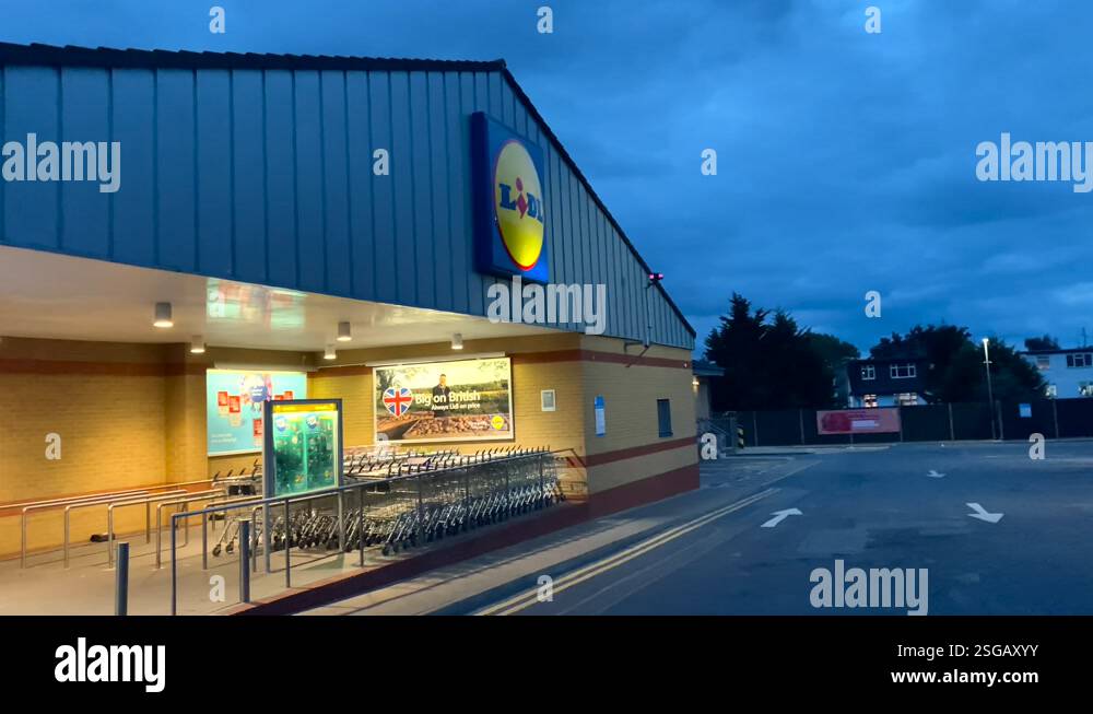 Lidl german discount shopping Stock Videos & Footage - HD and 4K Video ...