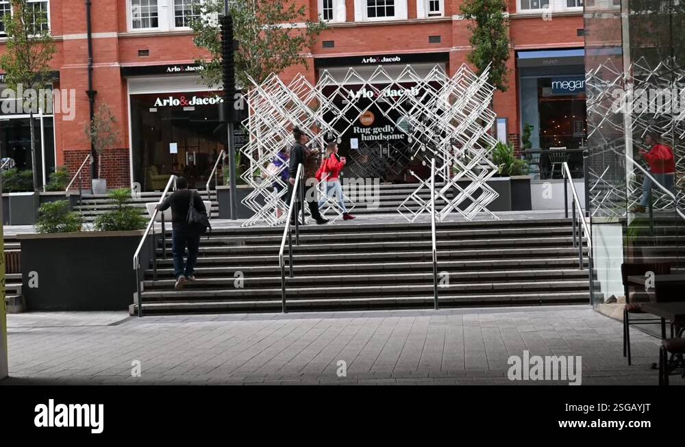 Angel london Stock Videos & Footage - HD and 4K Video Clips - Alamy