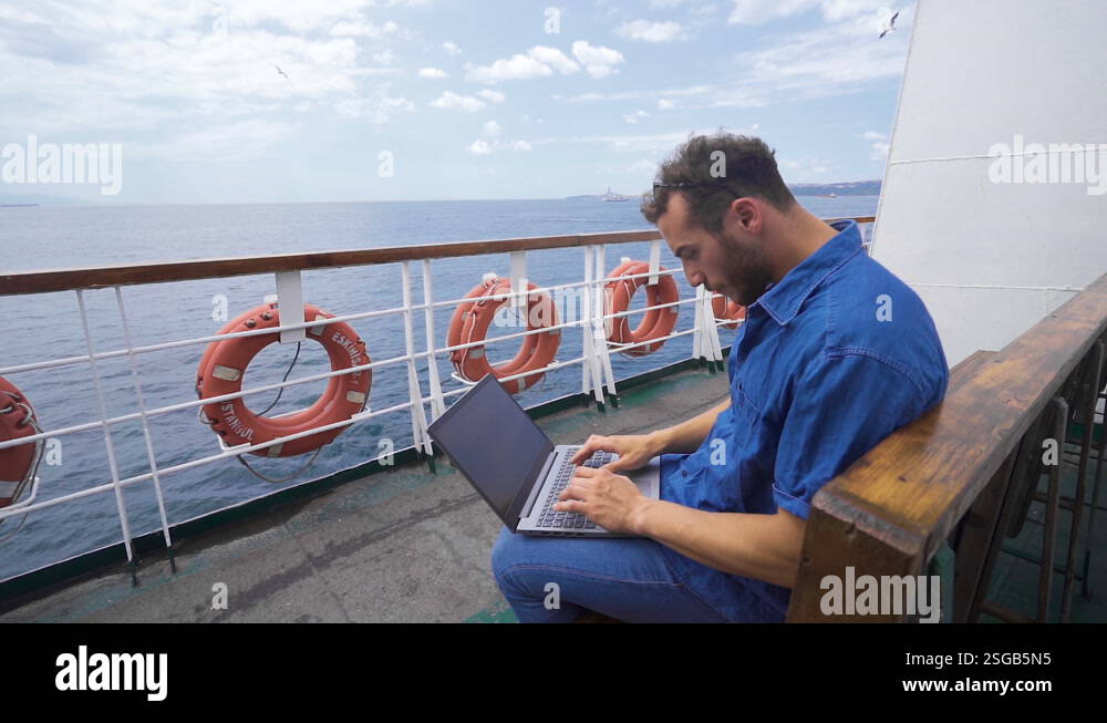 Ferry office Stock Videos & Footage - HD and 4K Video Clips - Alamy