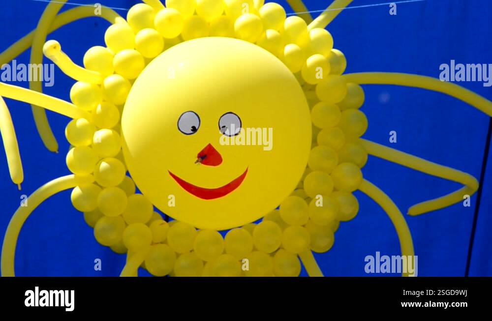 Cheerful Stock Videos & Footage - HD and 4K Video Clips - Alamy