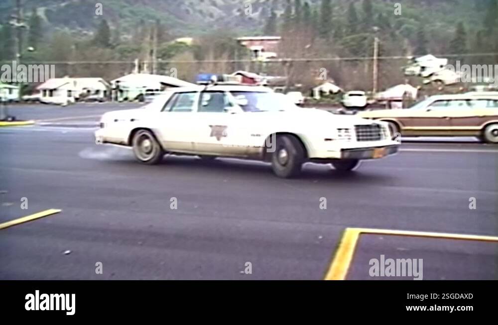 1984 OREGON STATE POLICE CAR DRIVING AWAY Stock Video Footage - Alamy