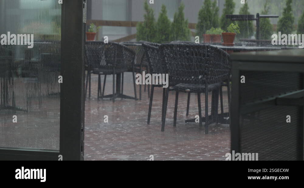 Cafe outdoor seating Stock Videos & Footage - HD and 4K Video Clips - Alamy