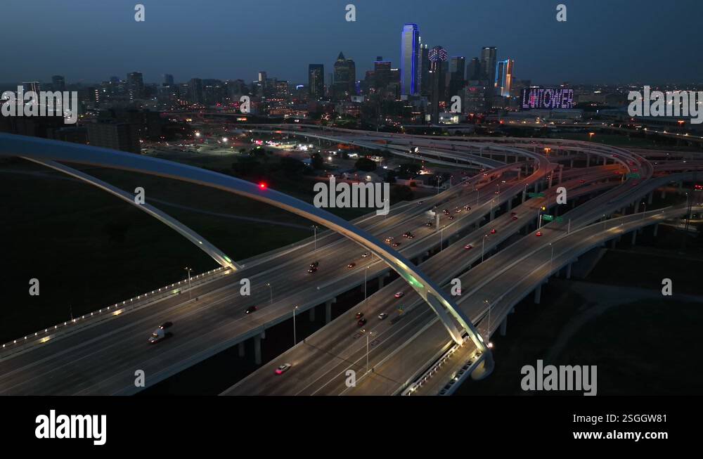 Night aerial in Dallas Texas. Bridge with cars and traffic headlights ...