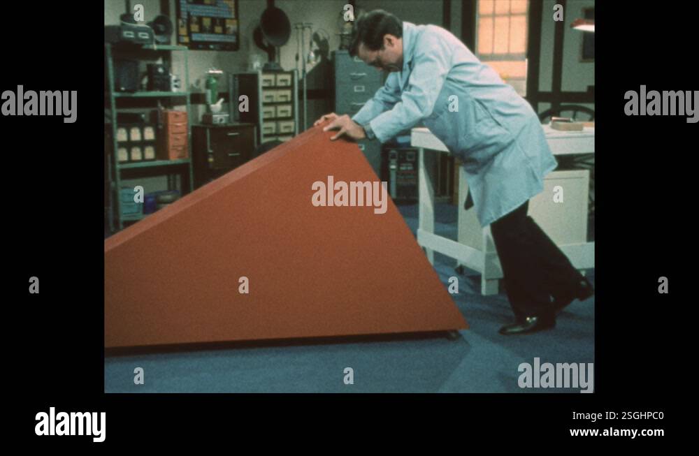 Room block Stock Videos & Footage - HD and 4K Video Clips - Alamy