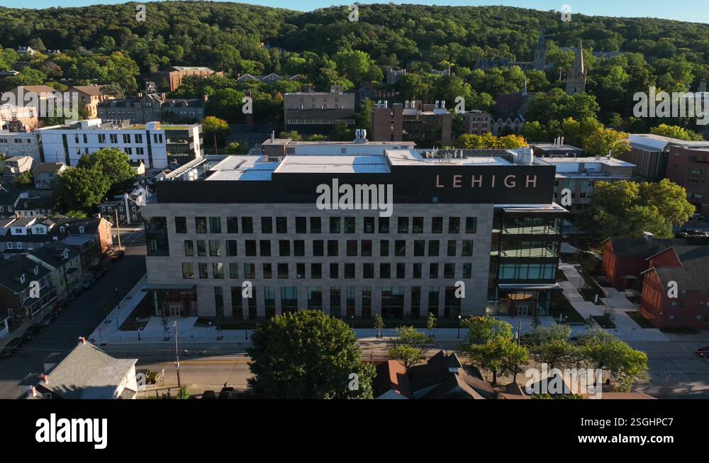 Campus the academic Stock Videos & Footage - HD and 4K Video Clips - Alamy