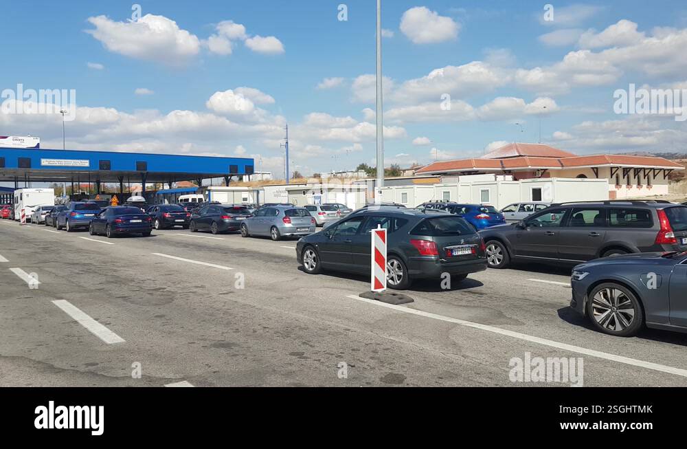 Traffic queue border crossing Stock Videos & Footage - HD and 4K Video ...