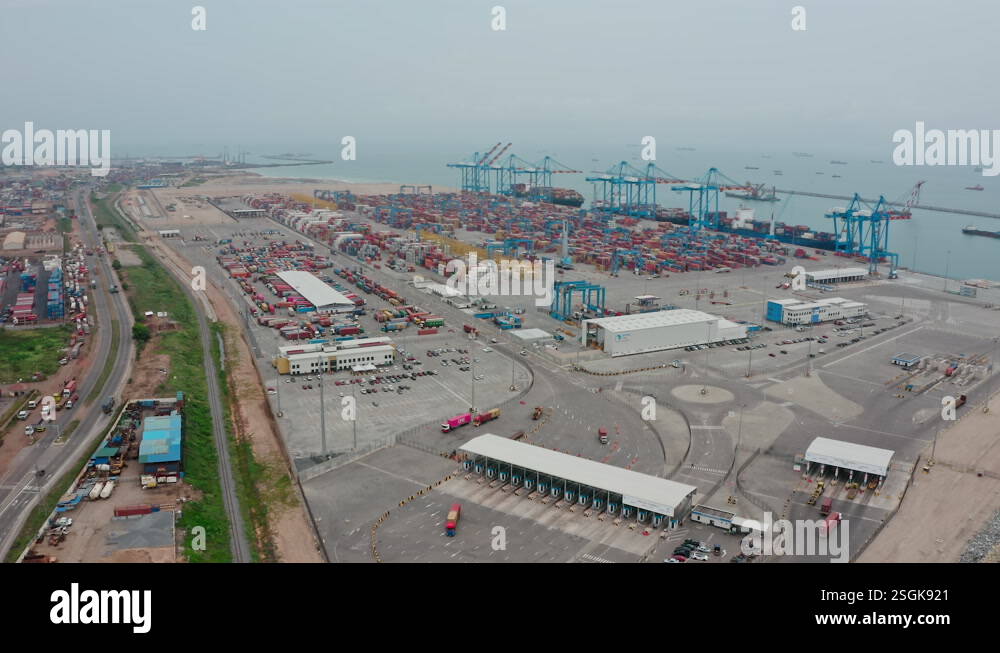Ports containers Stock Videos & Footage - HD and 4K Video Clips - Alamy