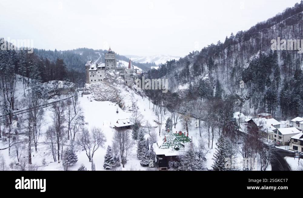 Bran Castle dressed in snow, the legendary landscape of Dracula Stock ...