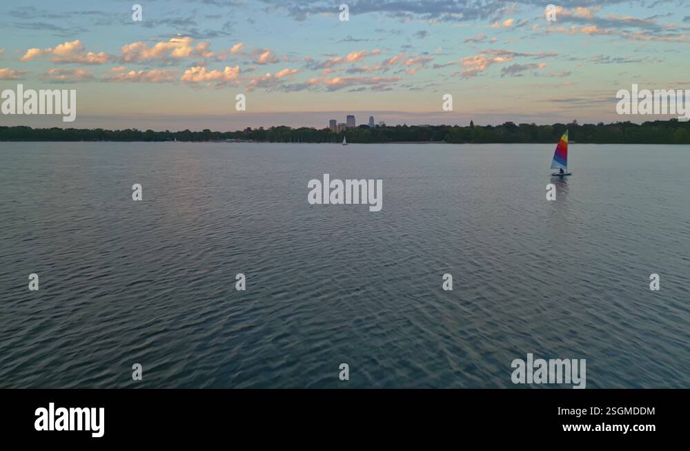 4K View From Drone Flying Past Sailboat On Lake Calhoun Minneapolis At ...