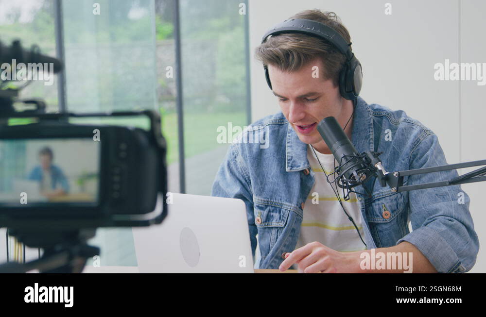 Display On Back Of Camera Showing Male Vlogger Live Streaming To Camera ...