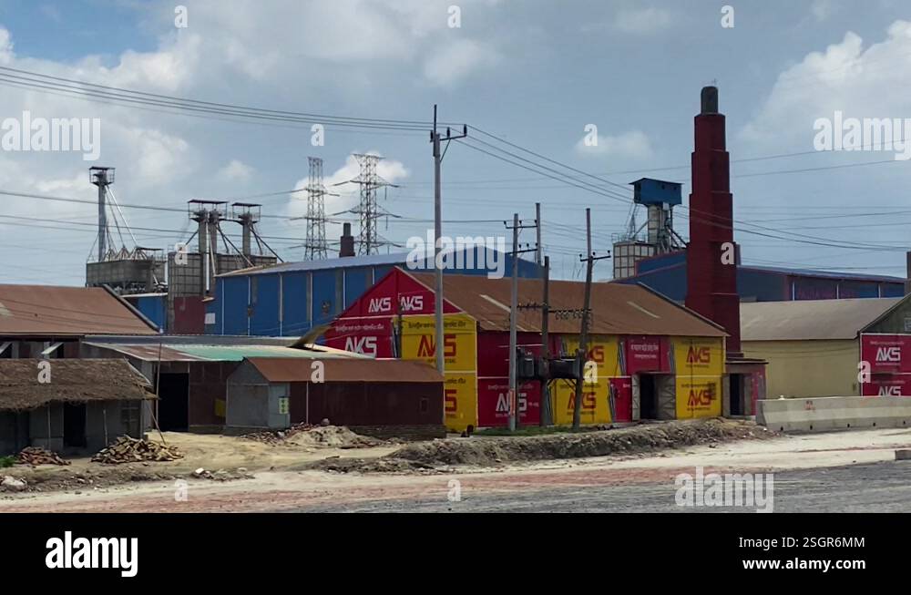 Traditional factory building complex in Bangladesh, motion view Stock ...