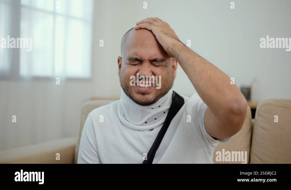 Man suffered pain from accident fracture broken bone injury with leg ...