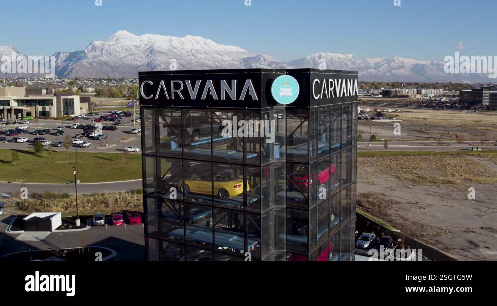 Carvana dealership Stock Videos & Footage - HD and 4K Video Clips - Alamy