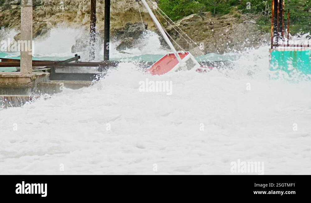 Smashed boat Stock Videos & Footage - HD and 4K Video Clips - Alamy