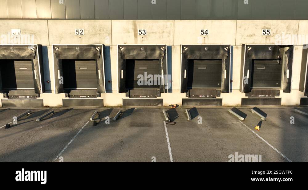 Truck dock platform. Cargo loading paltform for trucks. Logistics ...