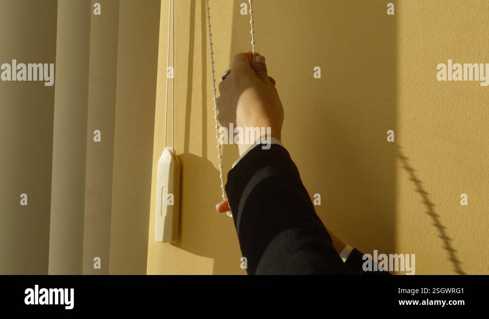 Roller shades Stock Videos & Footage - HD and 4K Video Clips - Alamy