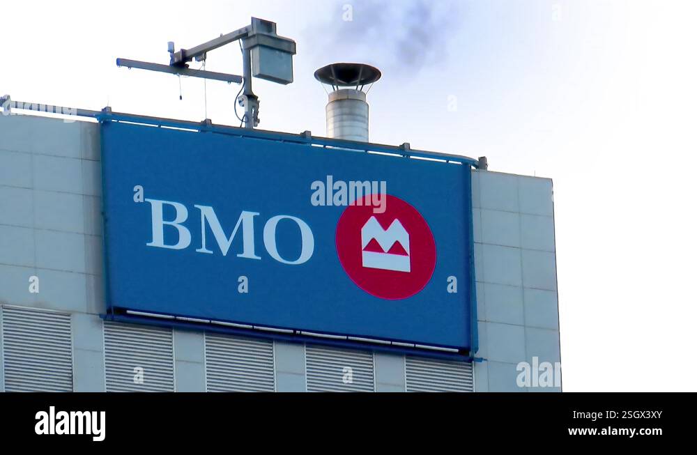 Bmo logo Stock Videos & Footage - HD and 4K Video Clips - Alamy