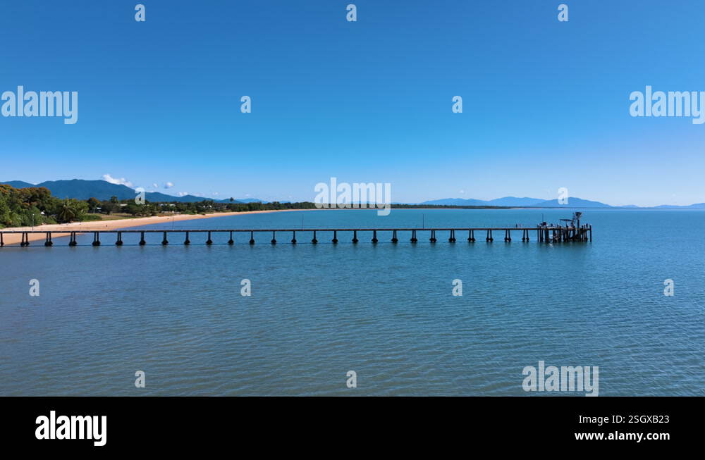 Family islands Stock Videos & Footage - HD and 4K Video Clips - Alamy