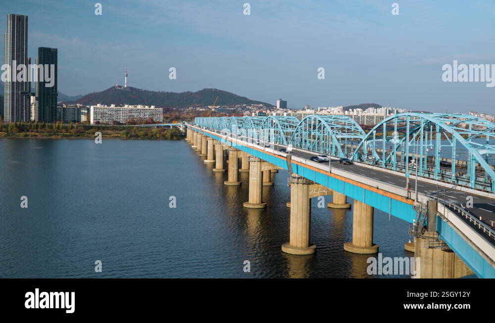 Subway line 4 Stock Videos & Footage - HD and 4K Video Clips - Alamy