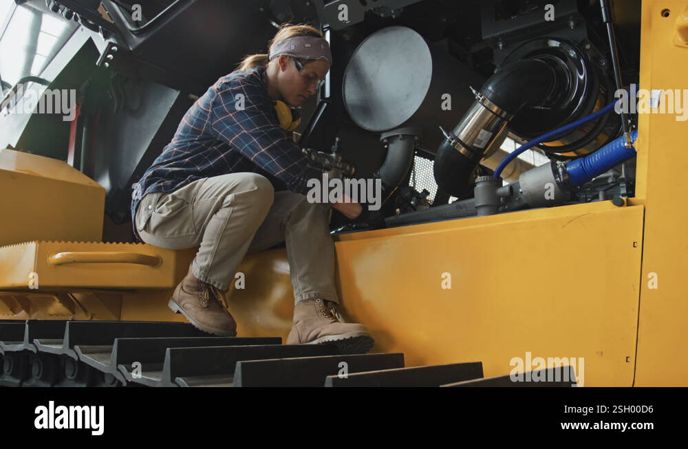 Woman mechanic tractor Stock Videos & Footage - HD and 4K Video Clips ...