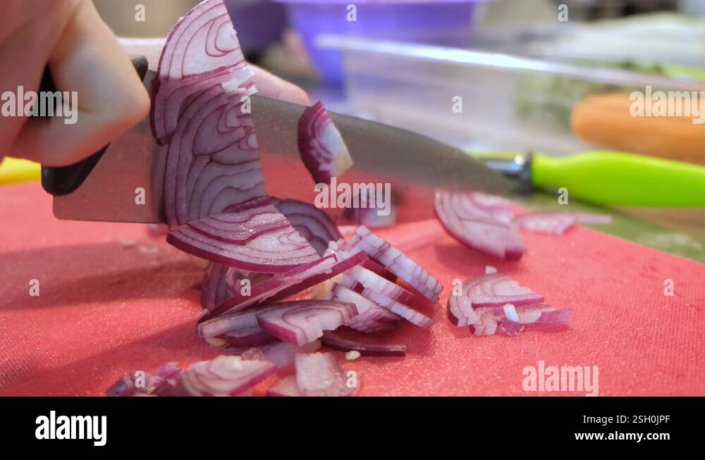 Rapidly Chopping Onion, Close-Up. Slow mothion. red onions close up ...