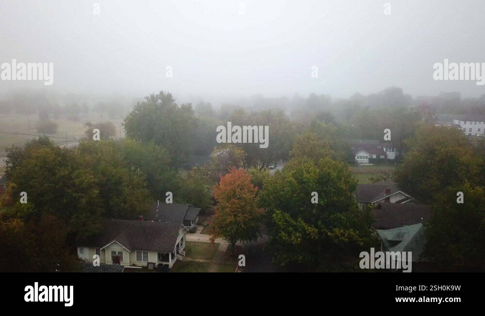 Rural settlement in the countryside with foggy morning, Tulsa, Oklahoma ...