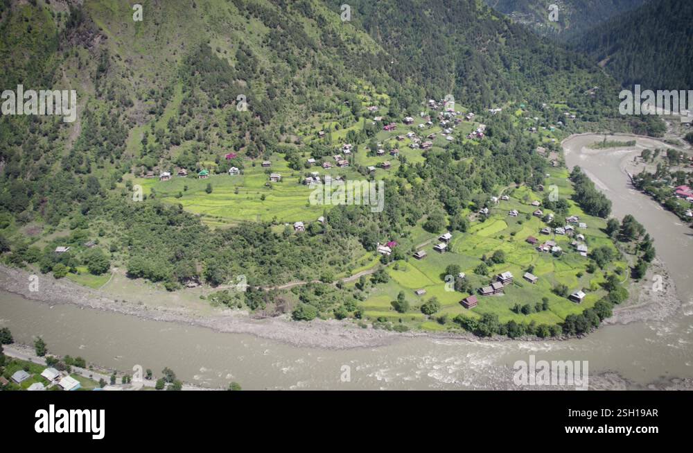 Keran LoC Neelum valley, Keran is among the most beautiful and visited ...
