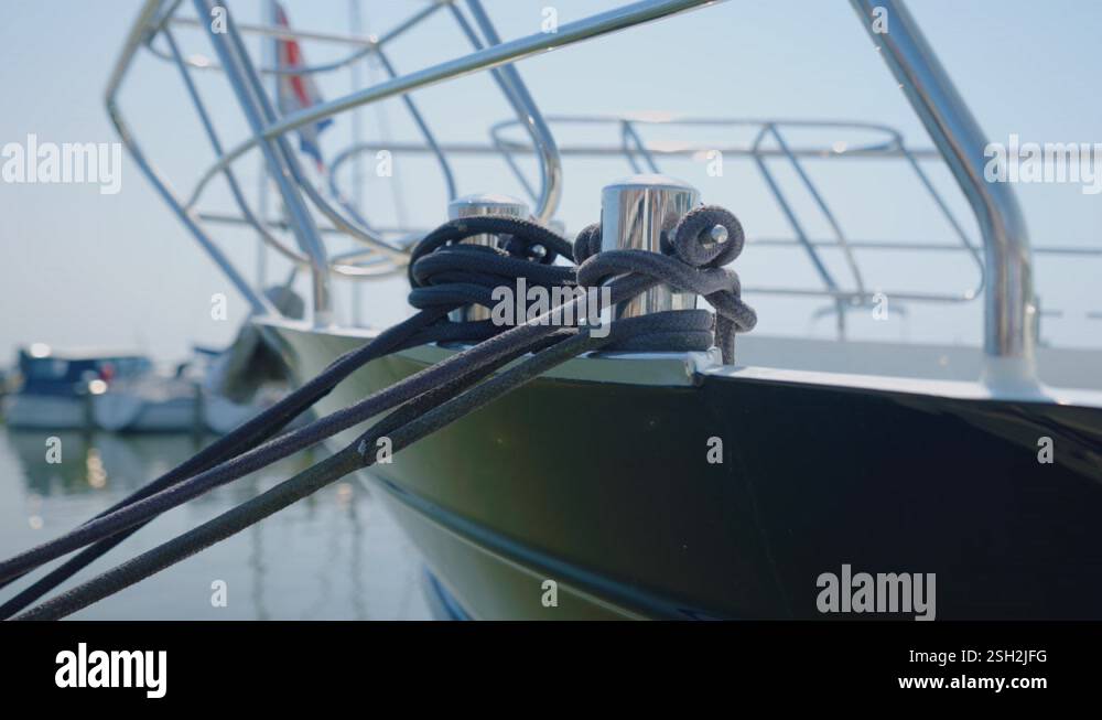 Rope hitch Stock Videos & Footage - HD and 4K Video Clips - Alamy