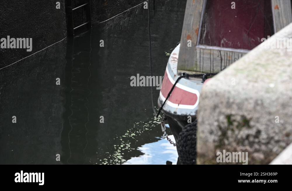 muddy water in london, canal for boats in an urban environment Stock ...