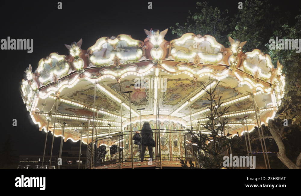 Fairgroundcarousel Stock Videos & Footage - HD and 4K Video Clips - Alamy