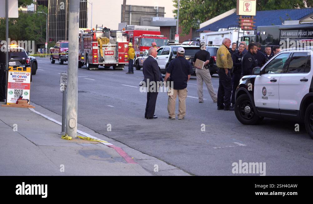 Police stand Stock Videos & Footage - HD and 4K Video Clips - Alamy