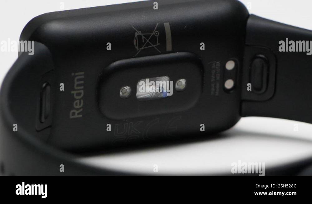 Heart Rate Monitoring, SpO2 Tracking, Tracking The Quality Of Breathing ...