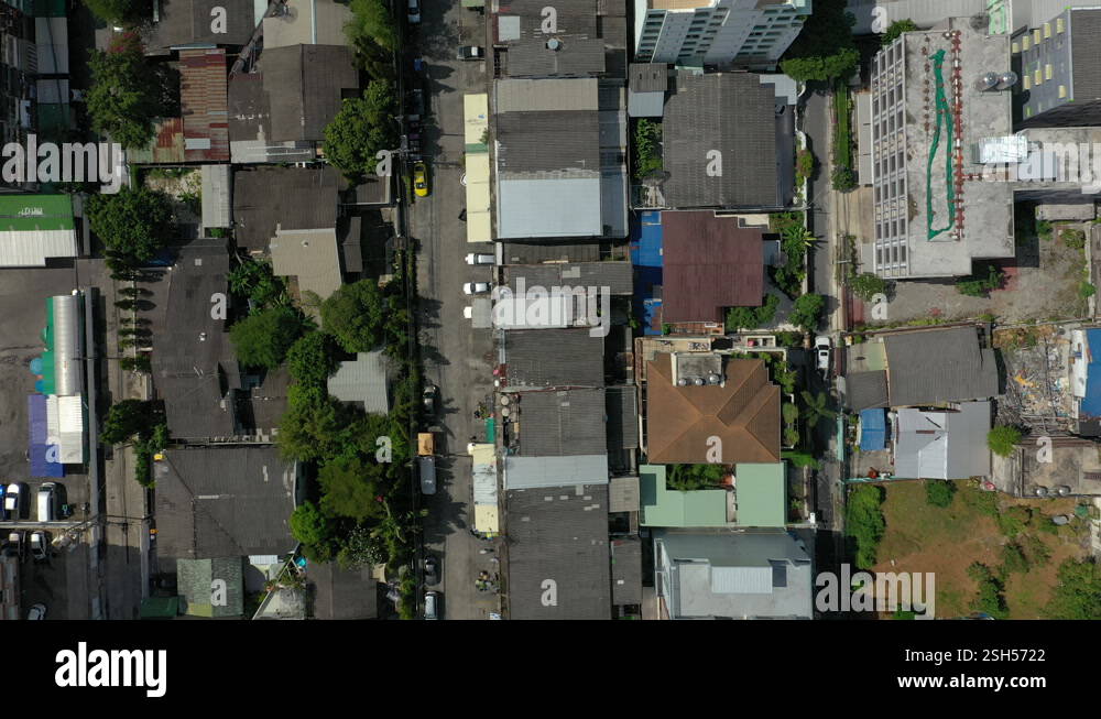 Bangkok slum aerial Stock Videos & Footage - HD and 4K Video Clips - Alamy